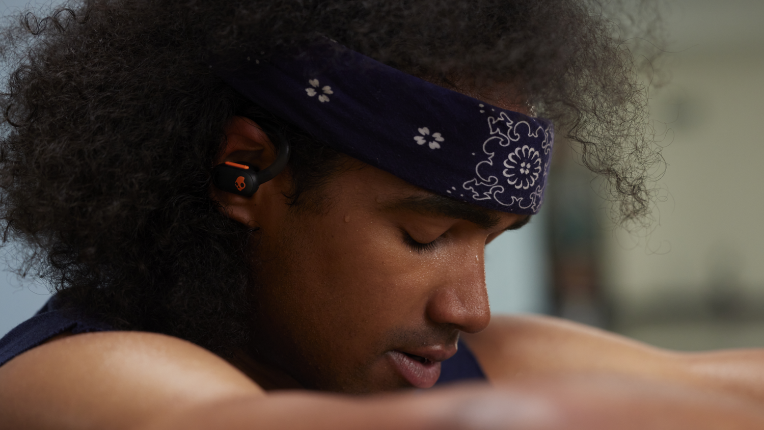 Shop Hanger Earbuds | Wrap-Around Form Factor Earbuds