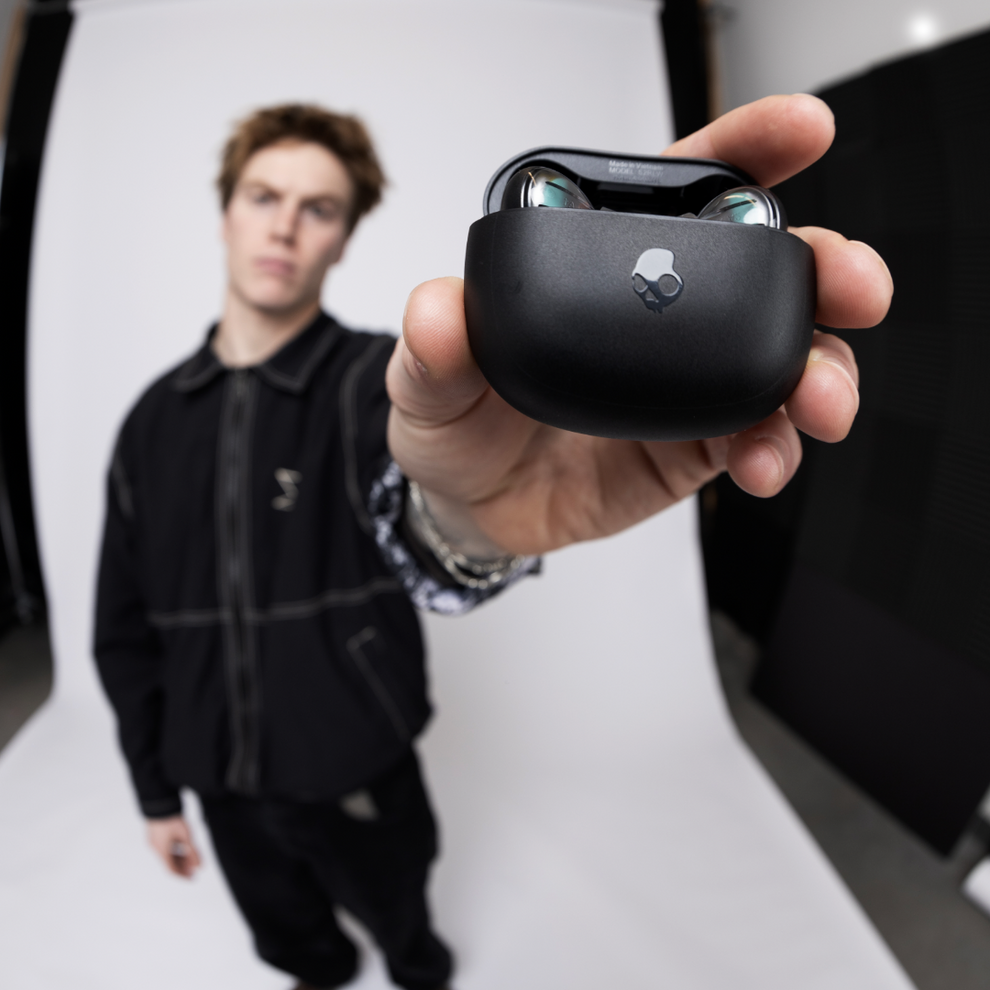 Rail - True Wireless Earbuds | Bluetooth 5.2 | Built-in Microphone ...