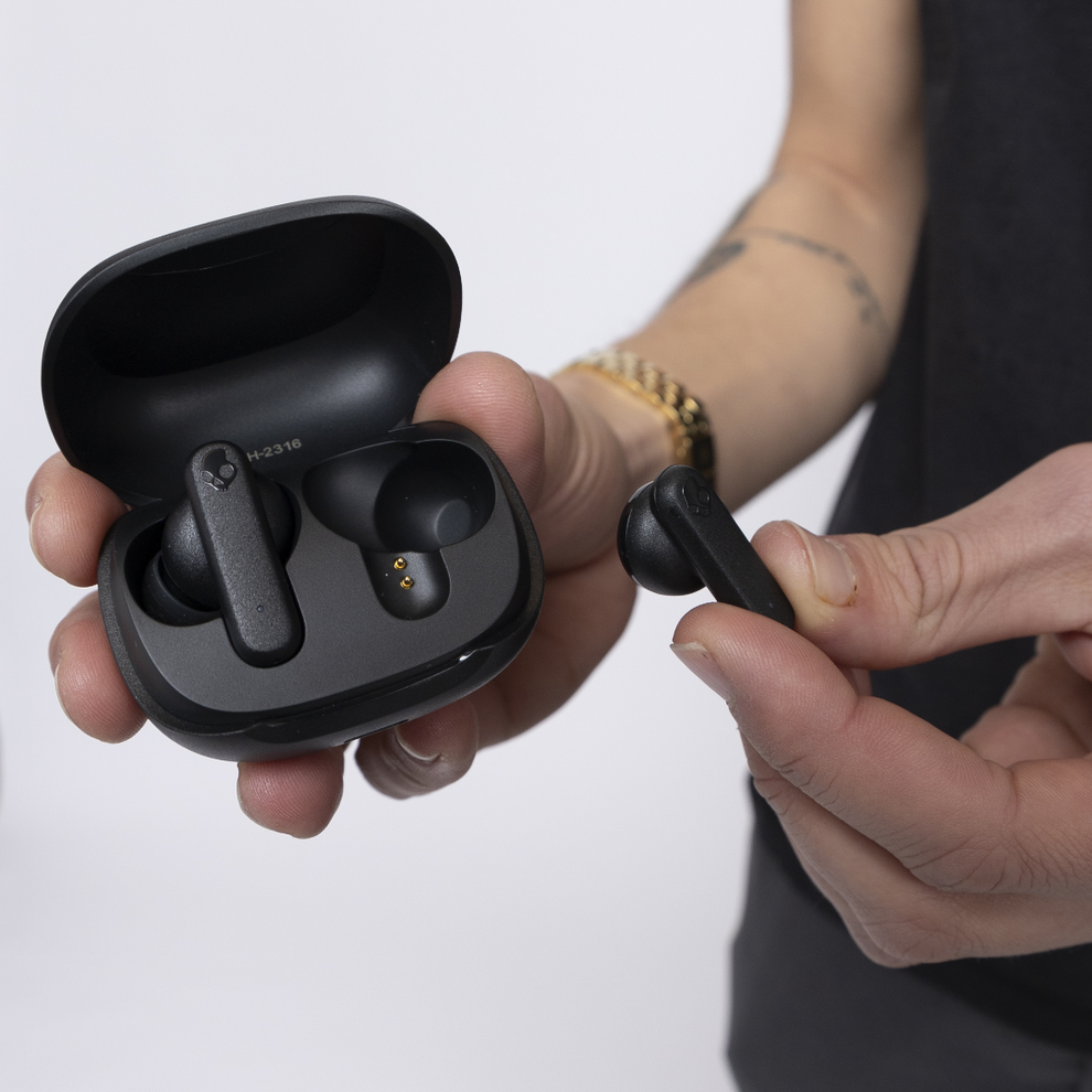 Smokin' Buds - True Wireless Earbuds | Bluetooth 5.2 | Built-in ...